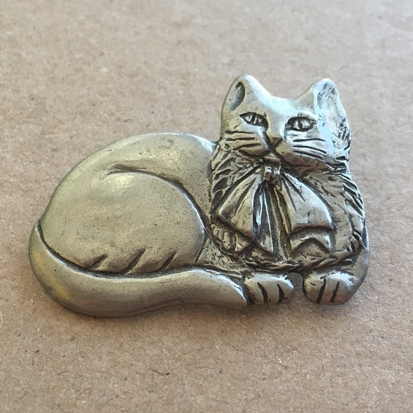 Vintage | Jewelry | Pewter Cat Pin Signed 99 Seagull Pewter Canada ...